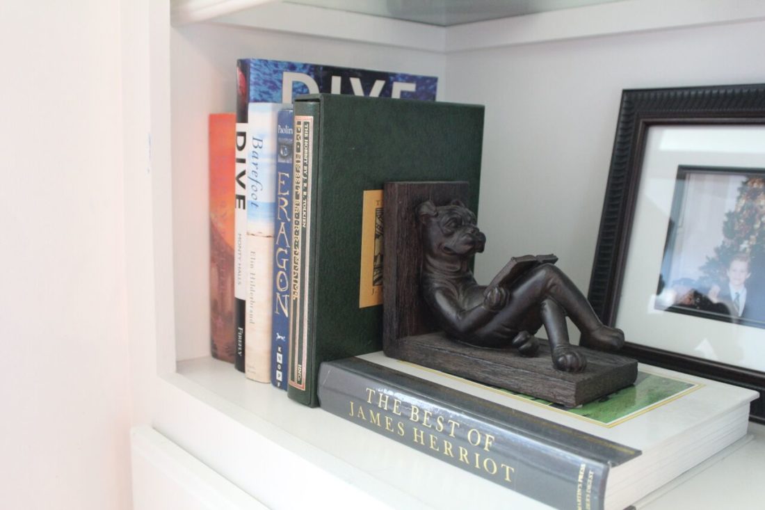 How to Create the Perfect Bookshelf Display - JSB Designs